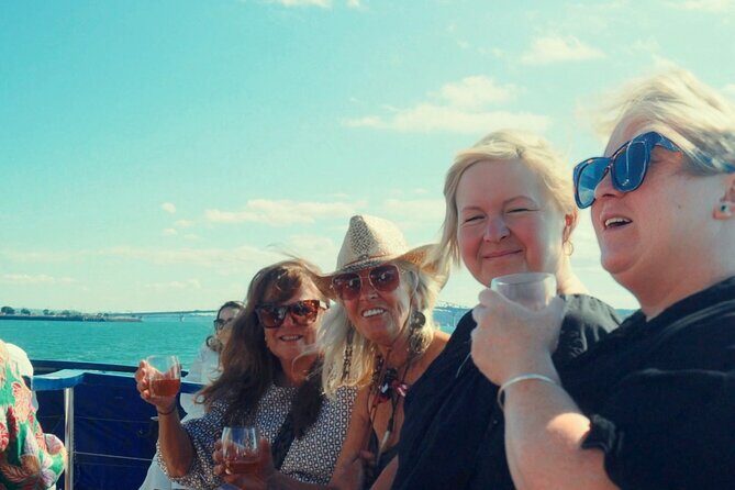 Scenic Harbour Cruise in Auckland - An Inside Look at the Scenic Harbour Cruise