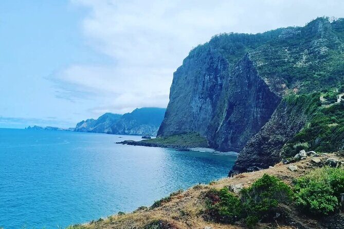 Scenic Hiking and Rum Tasting Experience - Key Points