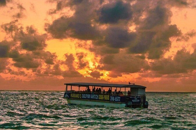 Scenic Sunset Cruise from Historic Johns Pass, Free Beer and Wine - FAQs