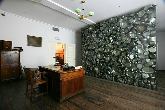 Schindler's Factory Guided Tour in Krakow & skip the line ticket - FAQ