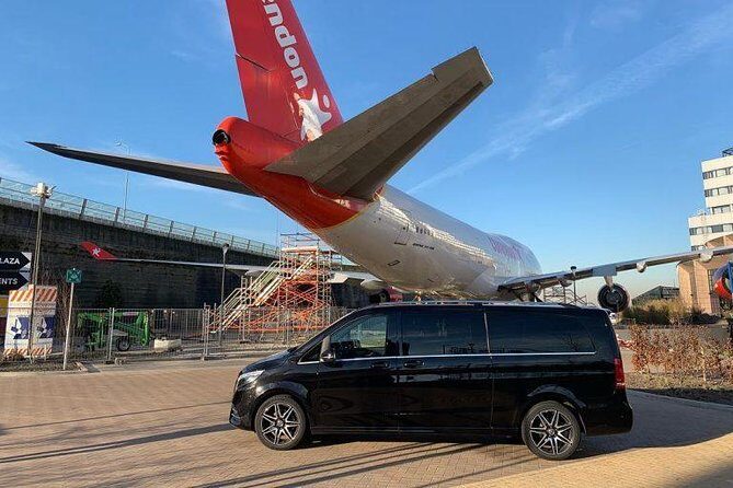 Schiphol Airport Private Transfer to Amsterdam with Meet & Greet - Key Points
