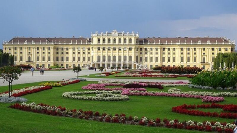 Schönbrunn Grand Tour : Private Skip-the-Line Walking Tour - A Closer Look at the Schönbrunn Grand Tour