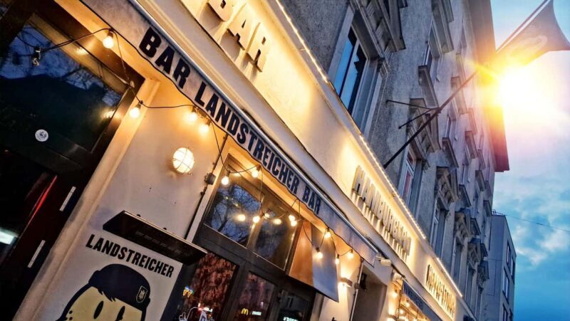 Schwabing: Insider Tour! Neighborhood, Revolt, Secrets in Munich's Cult District - Who Would Love This Tour?