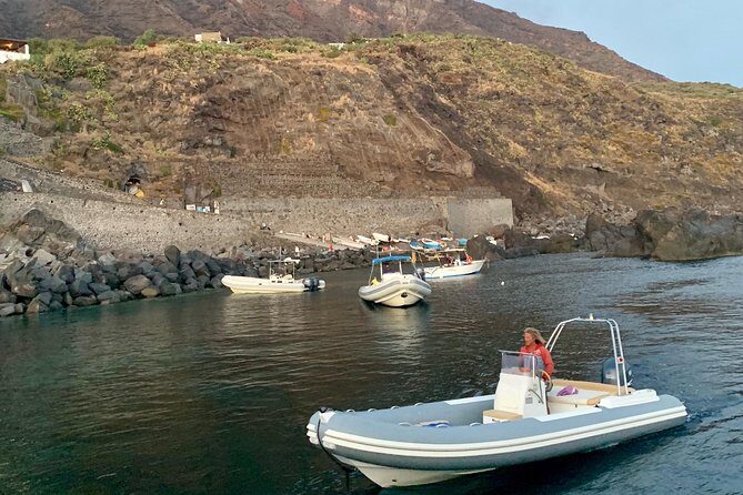 Sciara del Fuoco from the sea with an aperitivo to Ginostra, boat tour - Who Will Love This Tour?