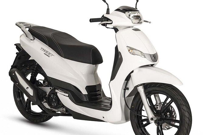 Scooter Rental 125cc - Why Opt for a Scooter in Sorrento?