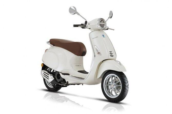 Scooter Rental Vespa Primavera 125cc from Sorrento - What’s Included and What’s Not?