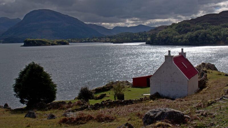 Scotland's North Coast Online Roadtrip Travel Guide - The Experience in Practice