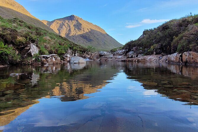 Scottish Highlands and Glencoe Tour - Castles, Glens & Waterfalls - Transportation & Group Size