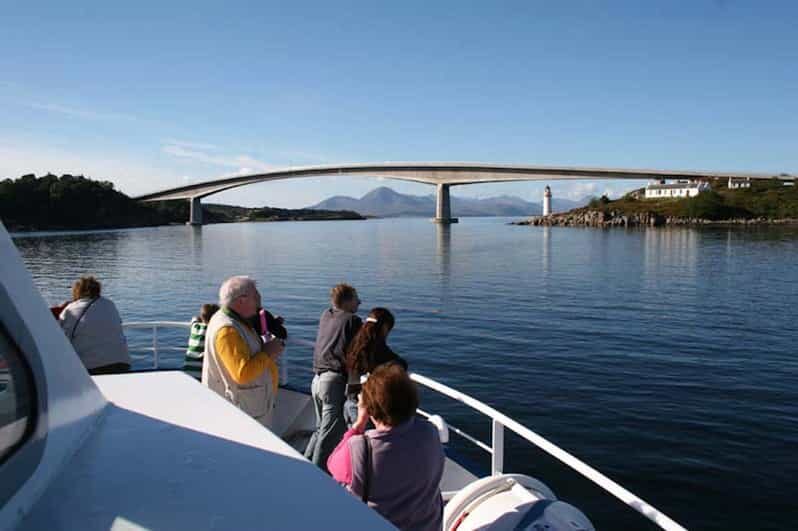 Scottish Highlands: Isle of Skye Glass-Bottom Boat Tour - An In-Depth Look at the Glass-Bottom Boat Tour