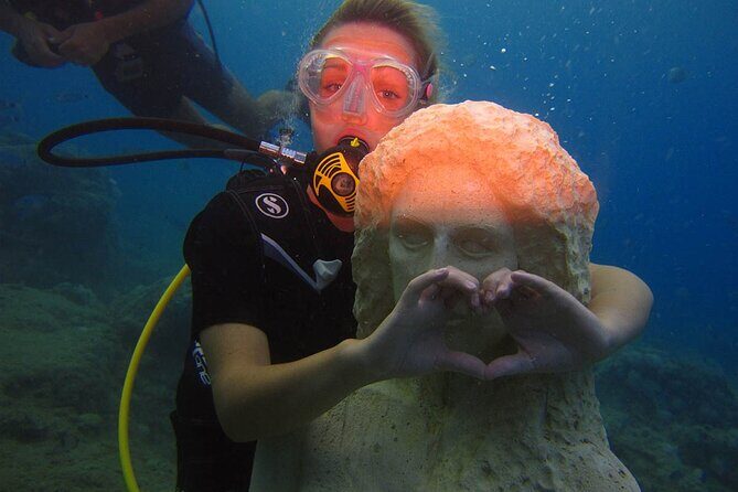 Scuba Diving Under Water Museum - An In-Depth Look at the Scuba Diving Under Water Museum Tour