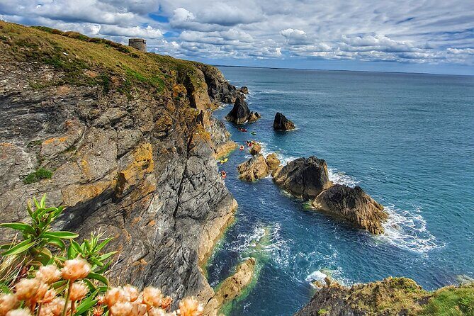Sea Cave Kayaking Experience - An In-Depth Look at the Sea Cave Kayaking Tour