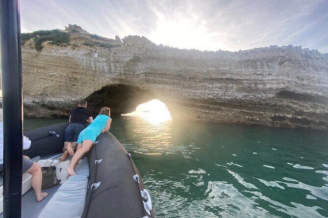 Sea excursion at sunset - Key Points