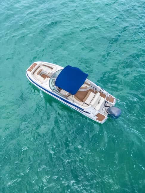 SEA MIAMI THE BEST on a 27' Crownline - Why Choose SEA MIAMI THE BEST on a 27 Crownline