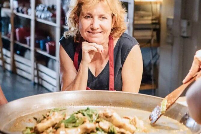 Seafood Paella Maestro with Tapas and Sangria - Why This Experience Offers Good Value