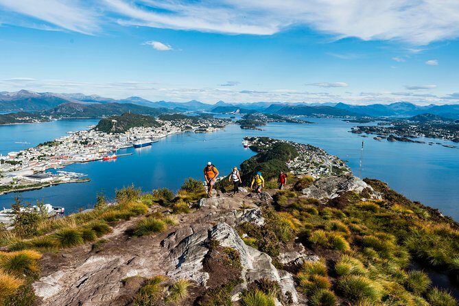 Seakayak And Hike in Ålesund - What Sets This Tour Apart?