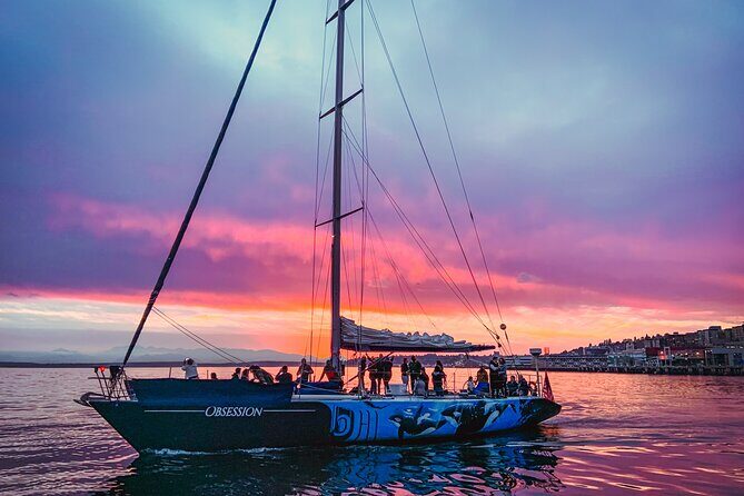 Seattle Sailing Experience BYOB - The Boat and Its Setting