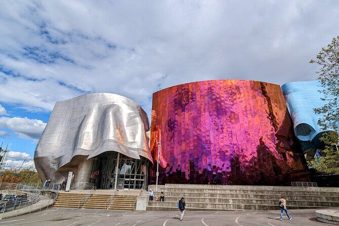 Seattle Scavenger Hunt Walking Tour and Game - The Highlights: Iconic Sights and Hidden Gems