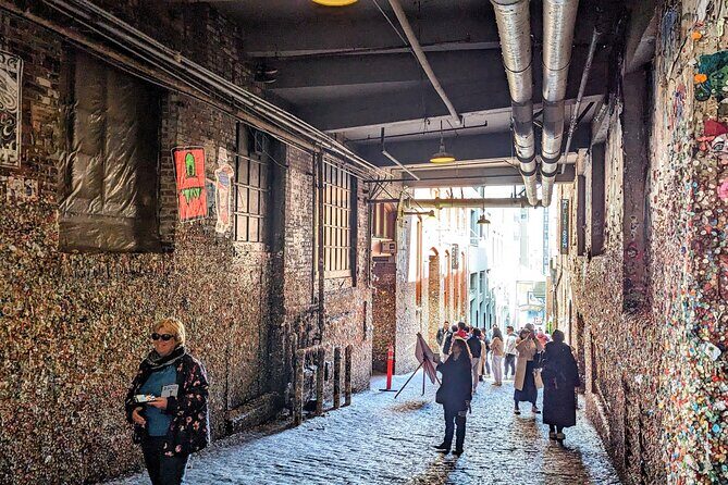 Seattle Scavenger Hunt Walking Tour and Game - The Experience From Past Participants