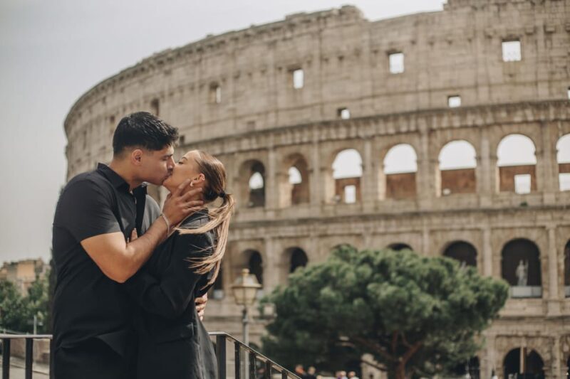 Secret Proposal Photoshoot in Rome + Reel - FAQ