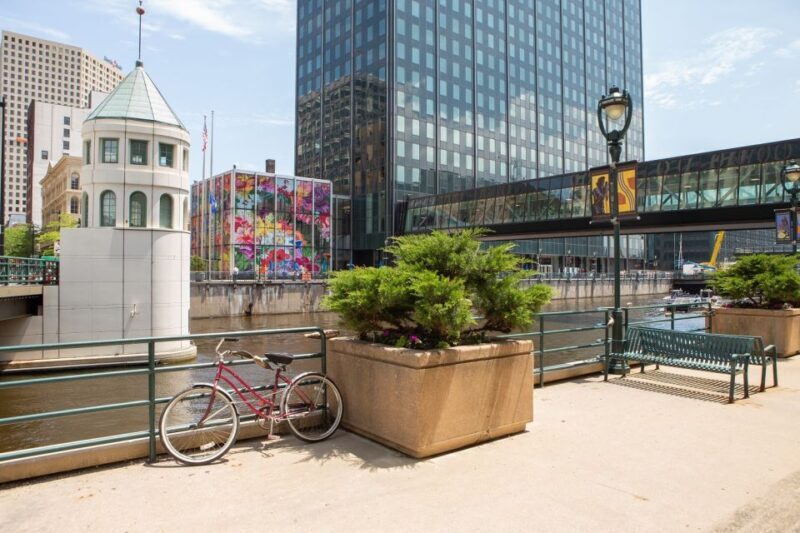 Secret Walking Food Tour Milwaukee - Authenticity & Unique Moments