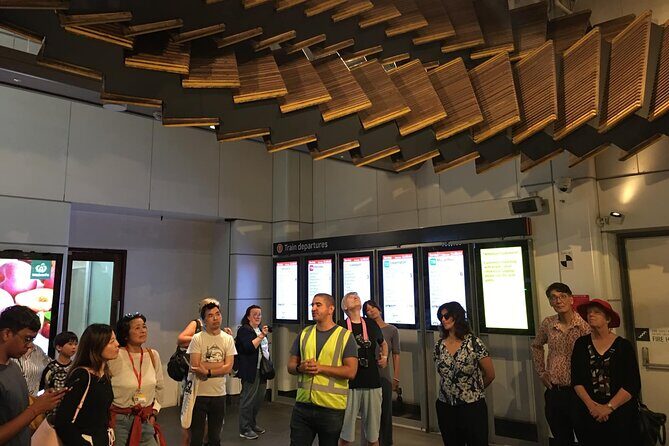 Secrets of City Circle Walking Tour - Key Points