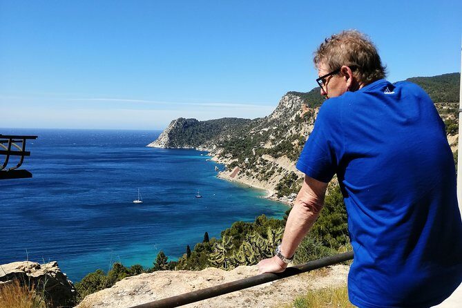 Secrets of Ibiza - Car tour in 4 hours - Who Should Book This Tour?