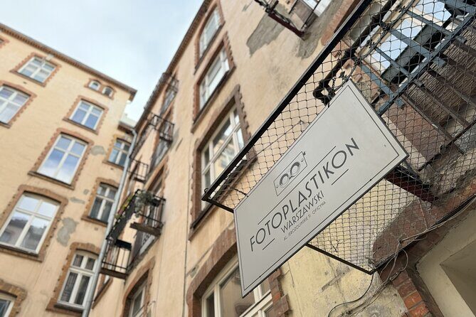 Secrets of Warsaw 4-hour Bike Tour - Key Points