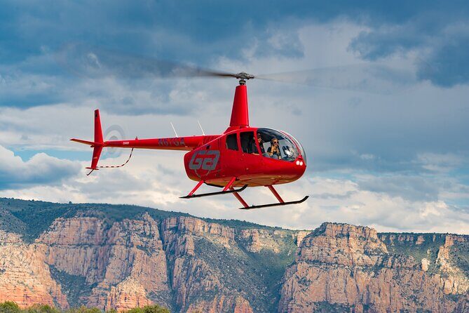 Sedona Helicopter Tour: Red Rock Spires Tour - An In-Depth Look at the Sedona Red Rock Spires Tour