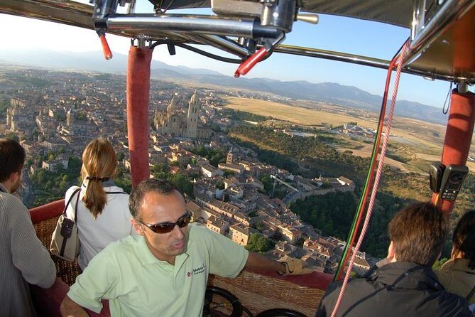 Segovia from the Skies: Sunrise Balloon Ride - Detailed Breakdown of the Itinerary