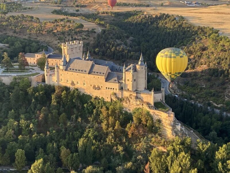 Segovia: Hot Air Balloon Ride with Picnic and Activity Video - Detailed Breakdown of the Experience