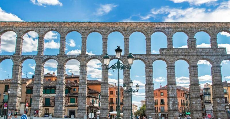 Segovia - Old Town tour including Castle visit - FAQ