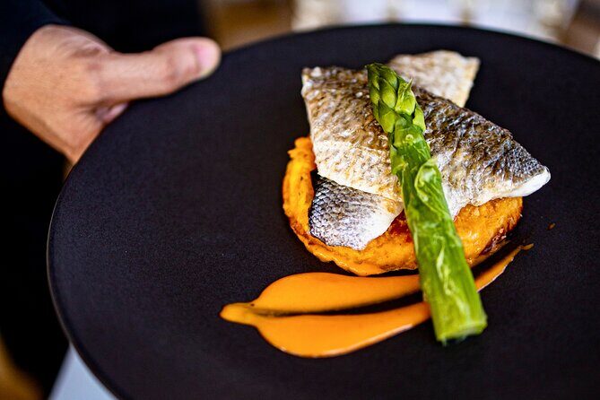 Seine River Dinner Cruise with Rooftop and Live Singer - FAQ