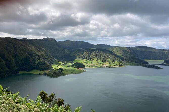 Seize your day in São Miguel with a 4x4 private tour - Real Experiences from Reviewers