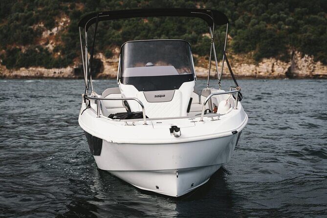 Self-Drive Boat Rental from Sorrento  Explore the Coast! - Why You Should Consider This Self-Drive Boat from Sorrento