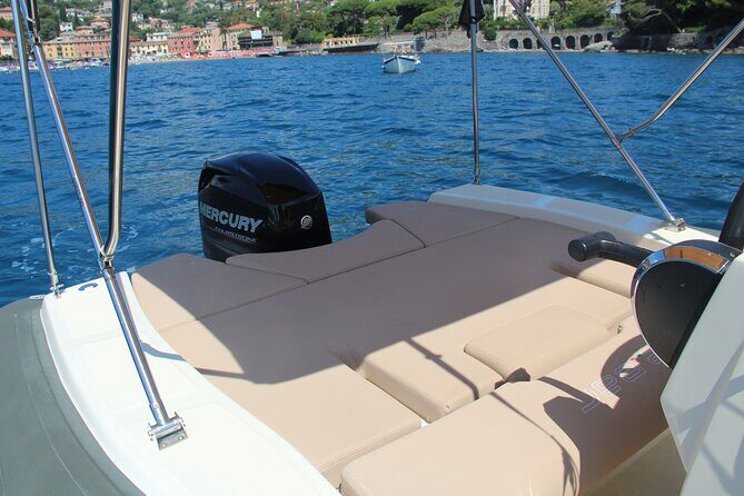 Self-Drive (No Licence) Boat Rental in Portofino Gulf - The Sum Up