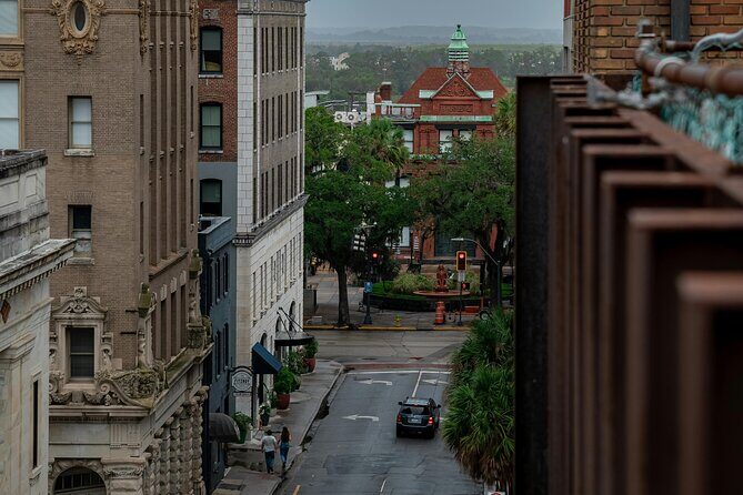 Self-Guided Audio Ghost Tour Through Savannah Shadows - The Sum Up