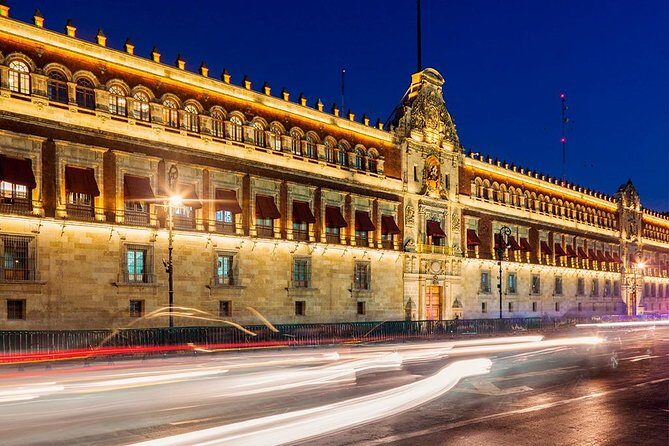 Self-Guided Audio Tour-Moctezuma and the Zocalo:The Aztec Empire - Who Should Consider This Tour?  