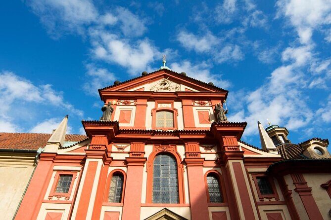 Self-Guided Audio Tour - Prague Castle District - Key Points  