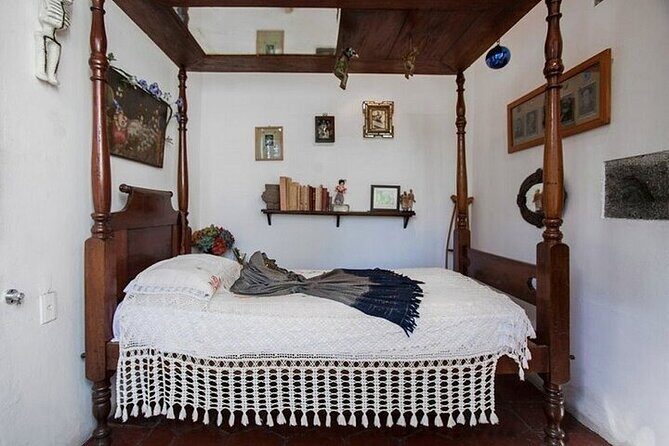 Self-Guided (Coyoacan) & Frida Kahlo Museum Ticket - Frequently Asked Questions