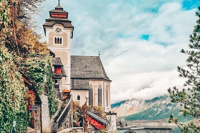 Self-Guided Private Tour of Hallstatt. Best photo-points, panoramic views, cafes - FAQ