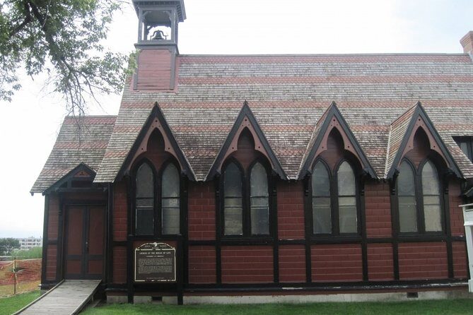 Self-Guided Scavenger Hunt: Beautiful Bismarck - Who Will Love This Tour?