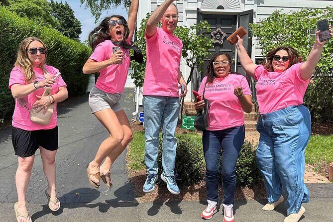 Self-Guided Scavenger Hunt: Lansing, At The Heart Of Michigan - Navigating the Stops