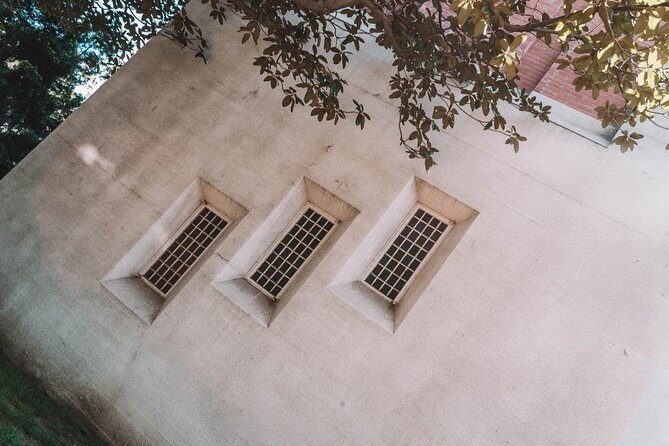 Self-Guided Tour of Westwood in Los Angeles with Fun Facts and Best Photo Ops - Authentic Experiences and Hidden Gems