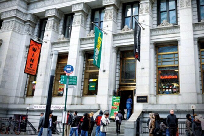 Self guided tour unlock New York from every angle stories secret - Civil War Memorial & Local Landmarks