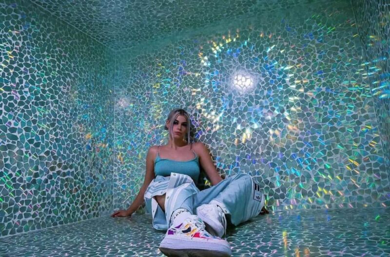 Selfie Museum Budapest Entry Ticket - Practical Tips for Visiting