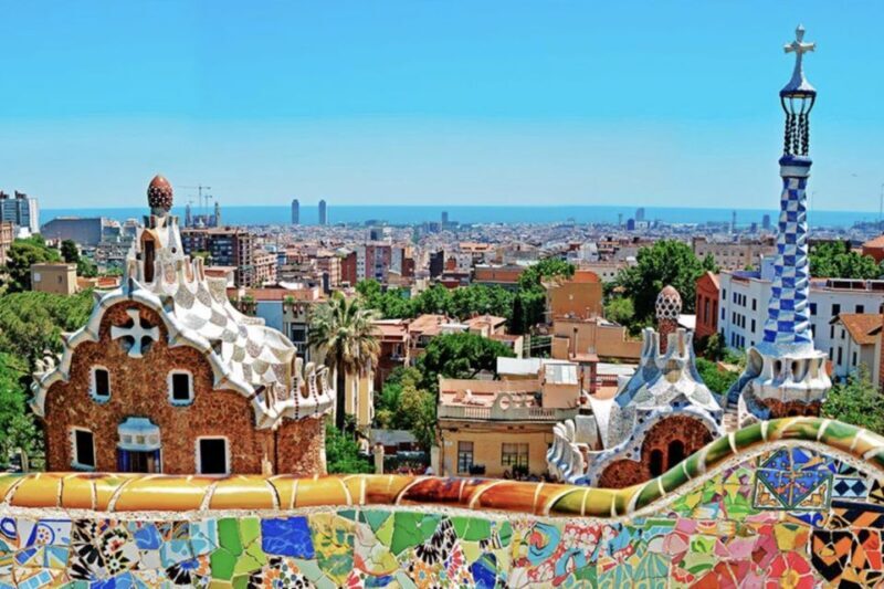 Semi-Private Barcelona Gothic, Parc Guell & Sagrada Familia - Gothic Quarter: 1.5 Hours