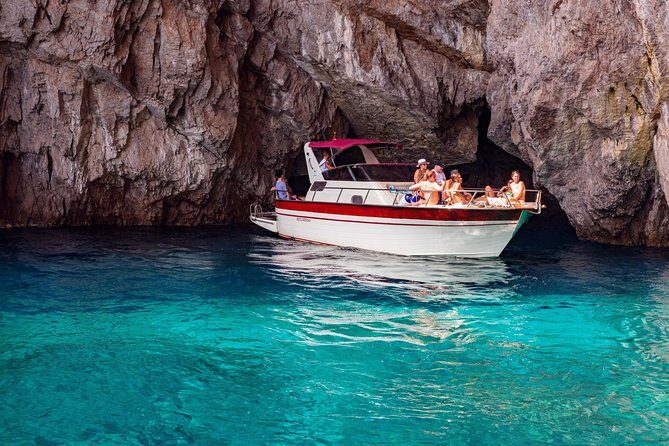 Semi-Private Capri Boat Tour with Snorkeling & Island Visit - The Itinerary: What to Expect on This Capri Adventure