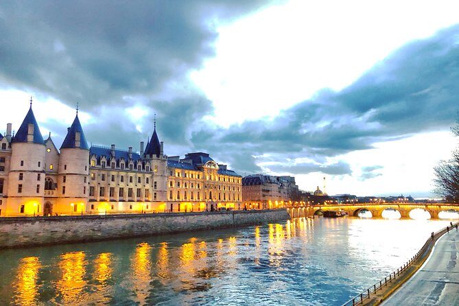 Semi-Private French Revolution and Conciergerie tour - What to Expect From the Experience