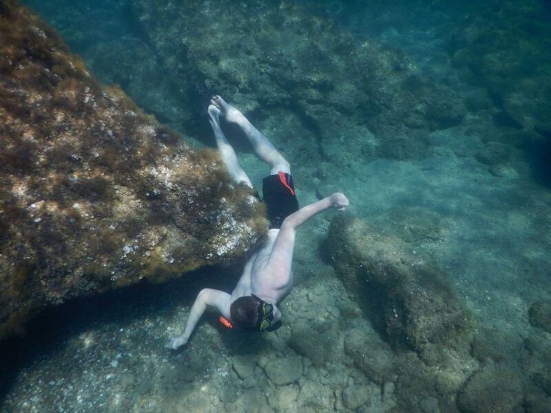 Semi-Private :Full-Day Sailing Tour Swim, Snacks & Drinks - Key Points