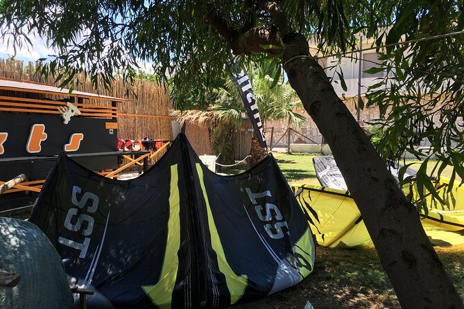 Semi-private kitesurfing course for beginners - FAQ